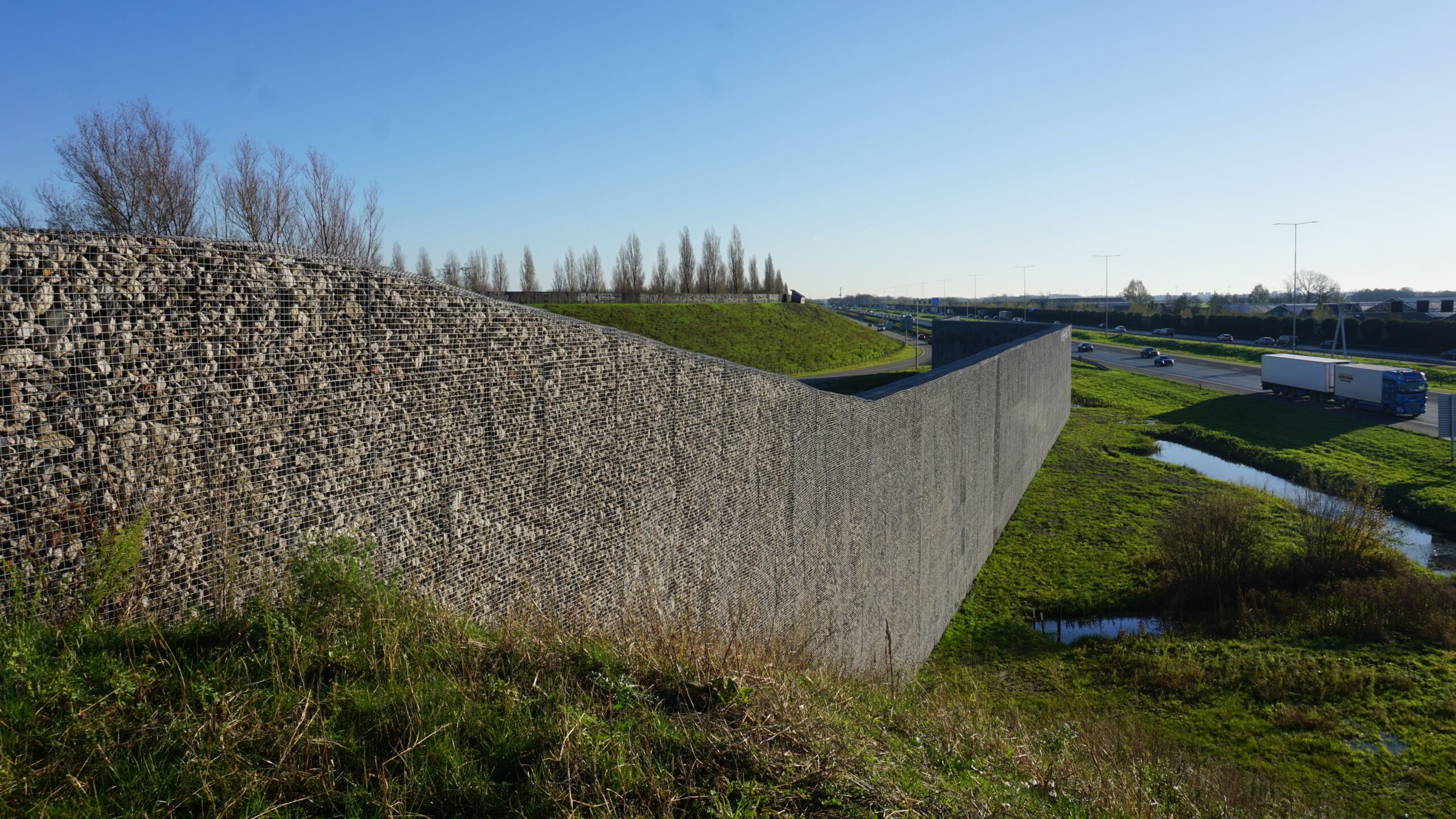 Geluidwerende voorzieningen Veldhuizen - Geobest B.V. : Geobest B.V.